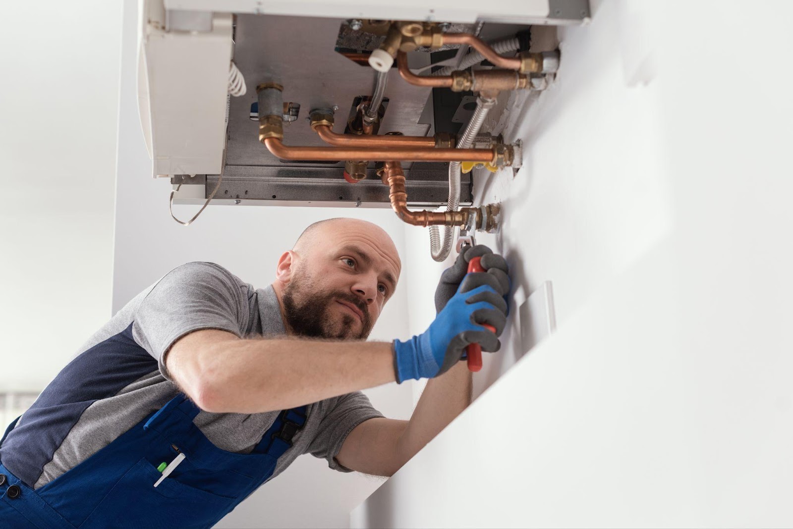 A Comprehensive Guide to Instant Gas Hot Water Systems Installation ...
