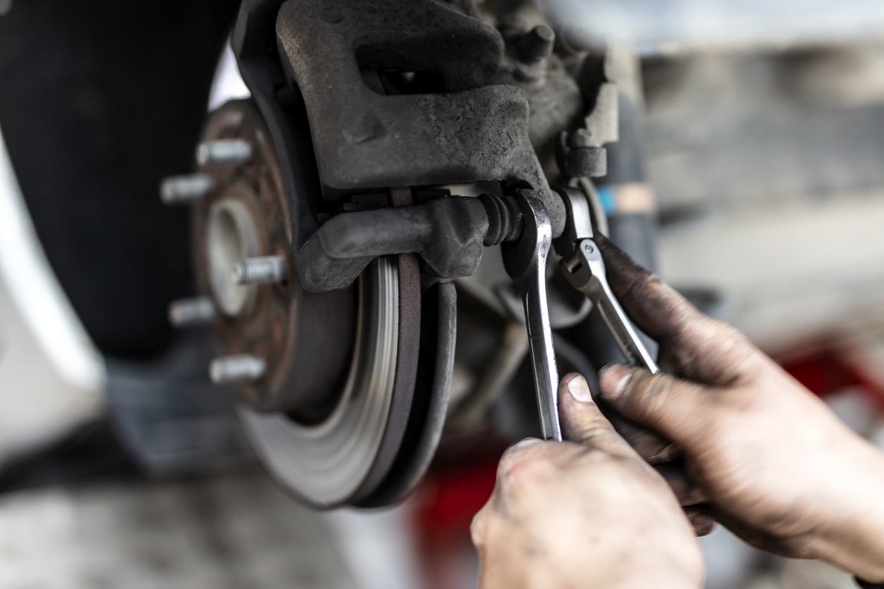 The Tools You Need for a Full Brake Job - DGM News